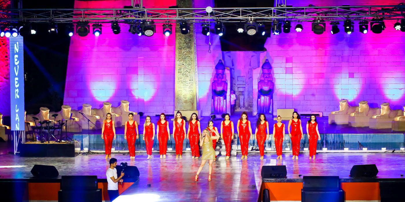 Neverland show Hurghada - samegypt tours